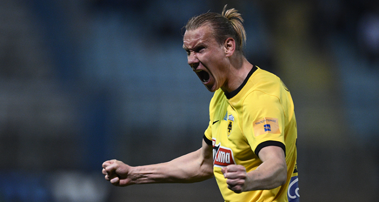 Βίντα: Υποψήφιος για το βραβείο «Player Of The Month» - AEK1924.gr