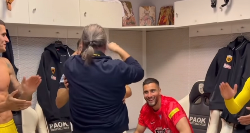 Ηλιόπουλος σε Πινέδα: «Εδώ θα μείνεις...» (VID) - AEK1924.gr