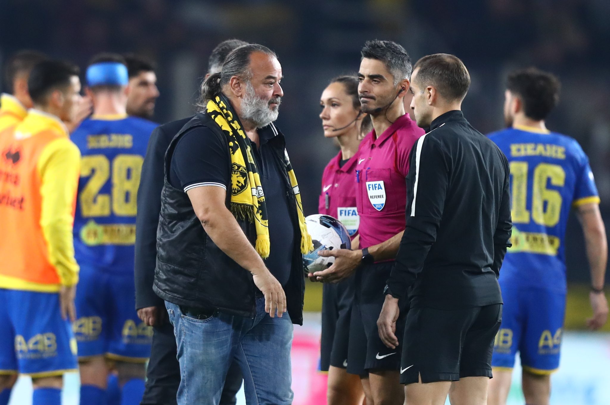 Ο Μάριος Ηλιόπουλος πήγε στον Παπαδόπουλο μετά τη λήξη! (ΦΩΤΟ) - AEK1924.gr